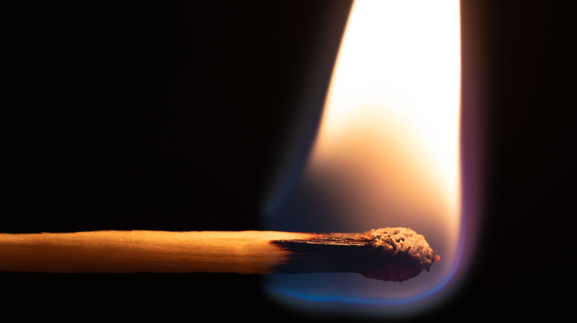 The Two Lists: Burn & Focus to Clear Your Mind-Chris Chelli